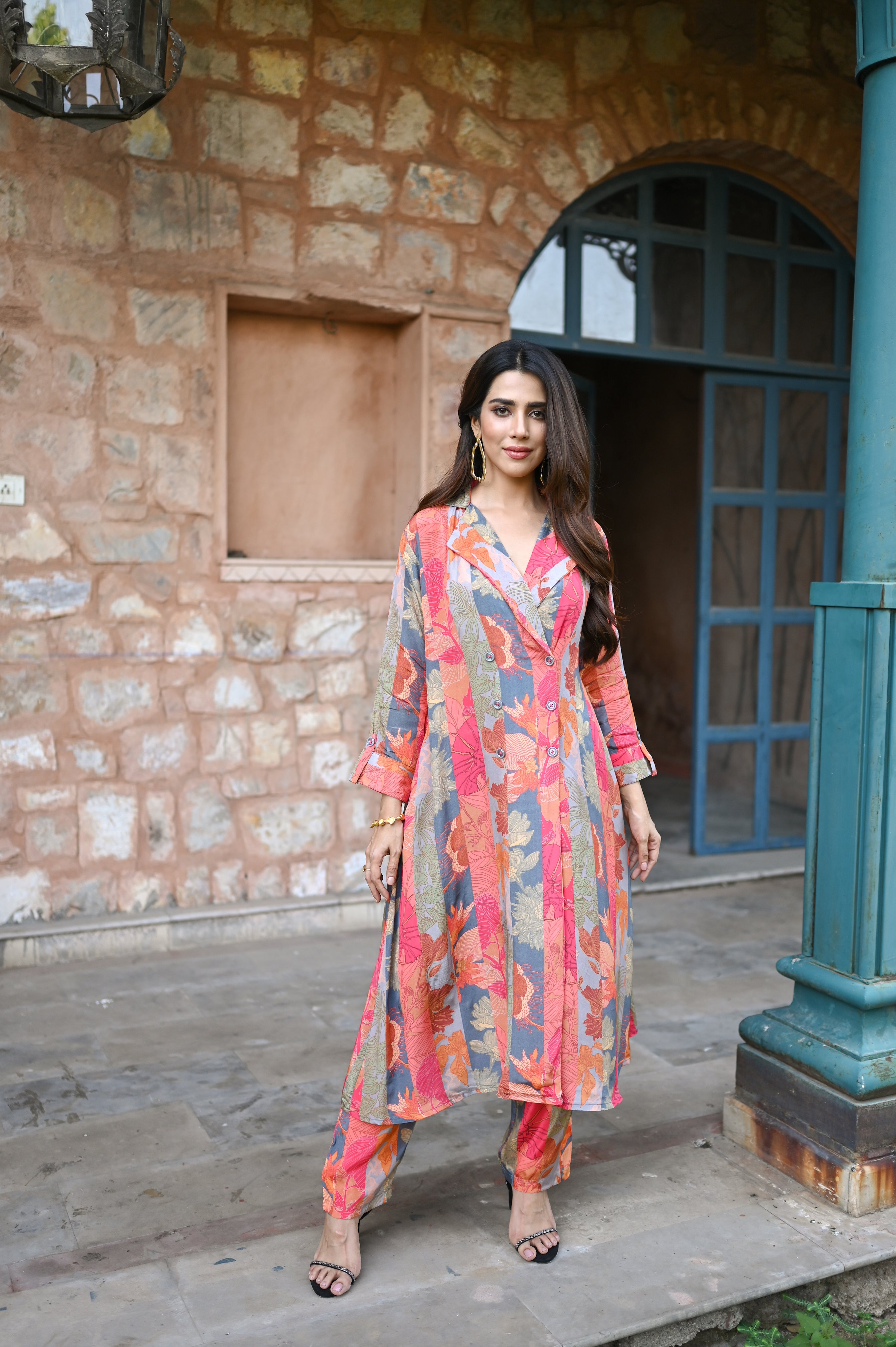 Pure Crepe Peach and Grey Panel Print Blazer Pattern Kurta Set – Mahee ...